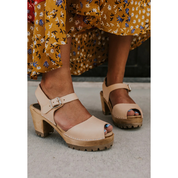 MIA | Shoes | Mia Greta Natural Leather Wood Heeled Clogs Sandals ...